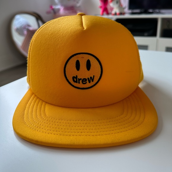 drew house | Accessories | Drew House Mascot Smiley Face Trucker Hat ...